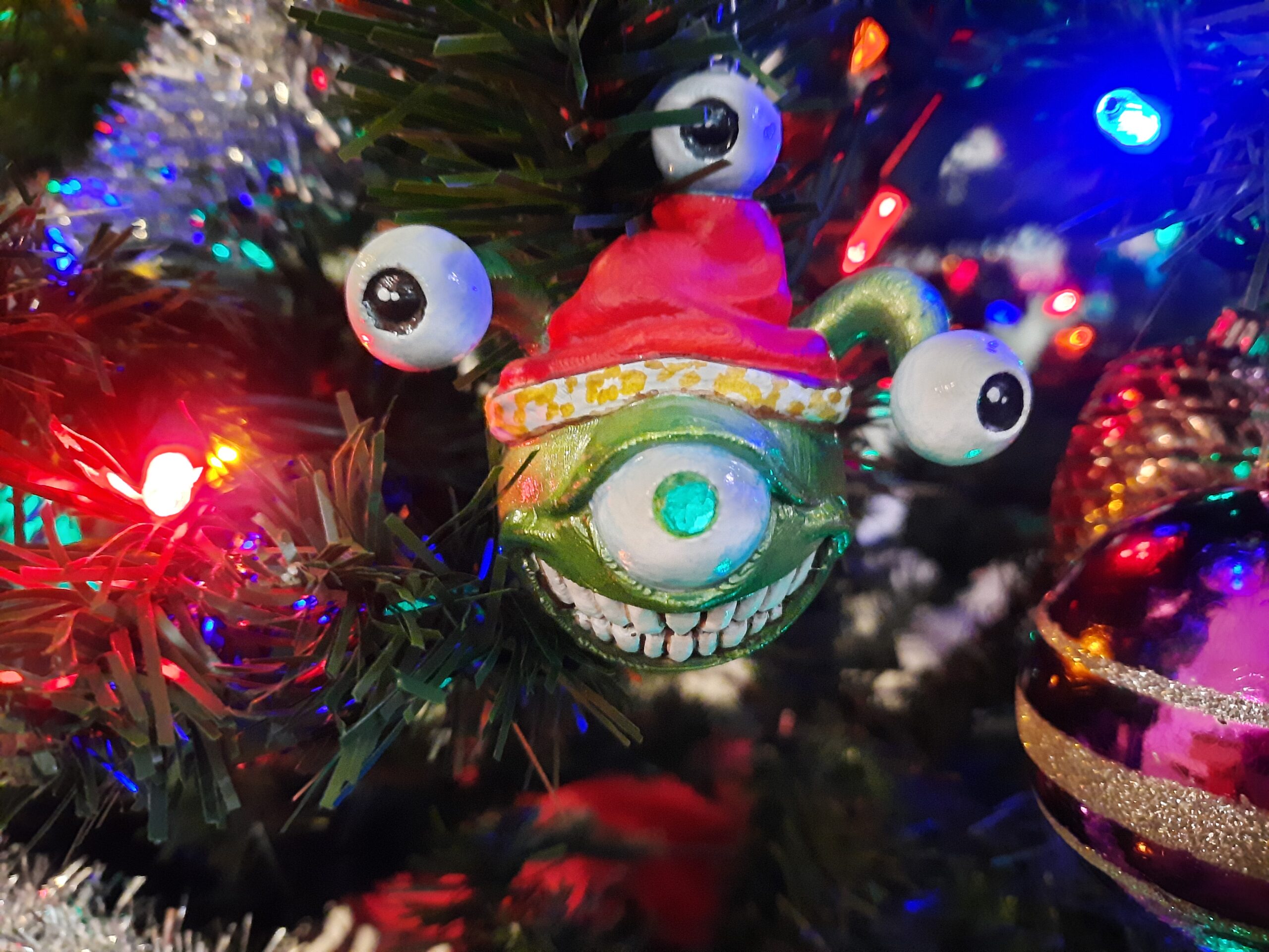 Peeper - Eyeball Monster Holiday Ornament - Dark Platypus